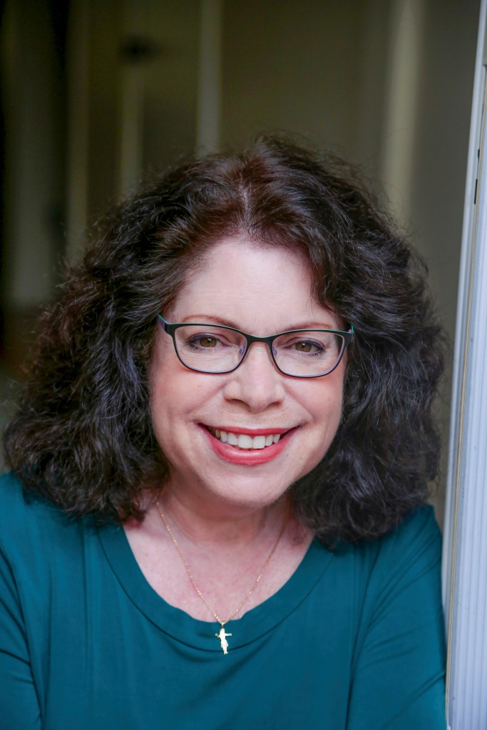 Virtual Book Tour & Book Review & #Giveaway: French Quarter Fright ...